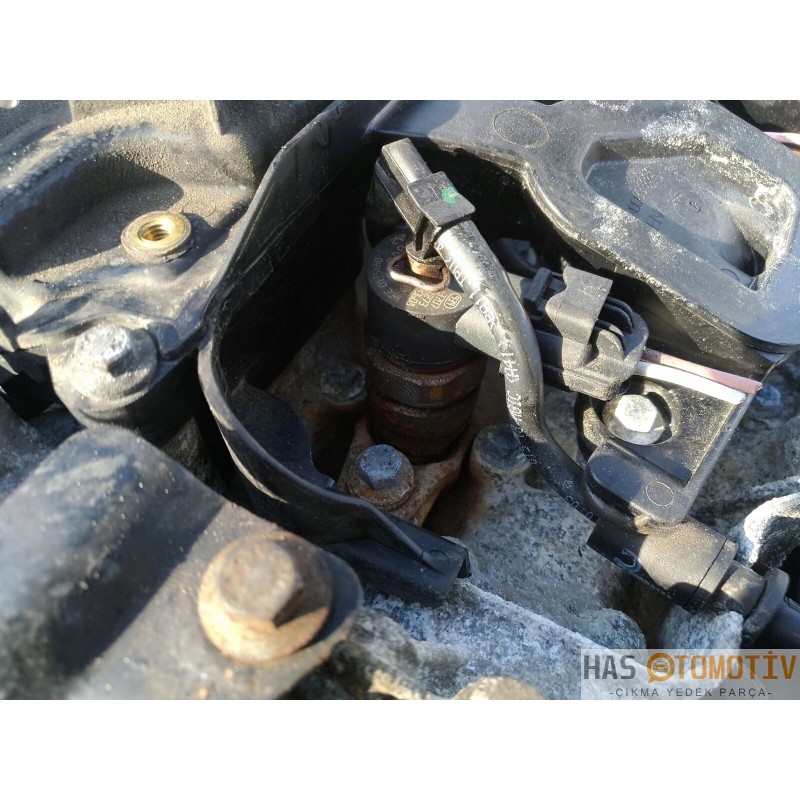 RENAULT TRAFIC 2.0 DCI ÇIKMA MOTOR M9R 782 ve Komple Sandık Motor Fiyatları